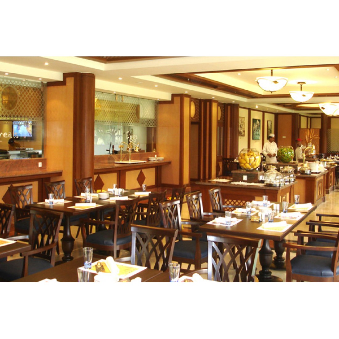 Lunch At Avari Tower/Asia Live