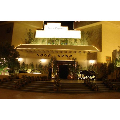 Lunch At Avari Tower/Asia Live